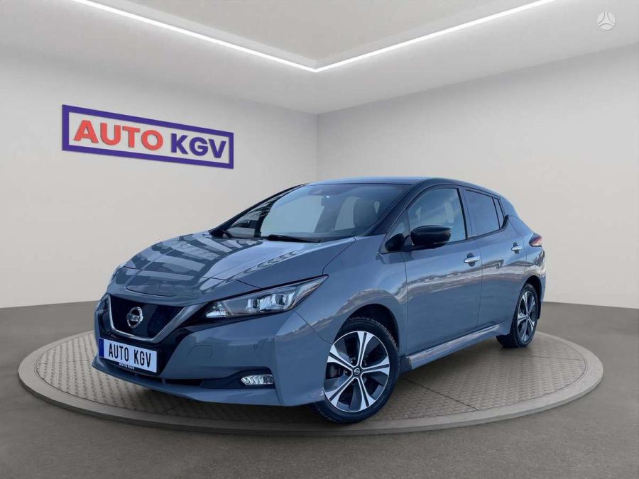Grey Nissan Leaf 2021 in Vilnius, with an engine capacity of 0.00 L and mileage of 143 thousand km for 17999 €, photo 1 on AUTOMOTO.COM.LV