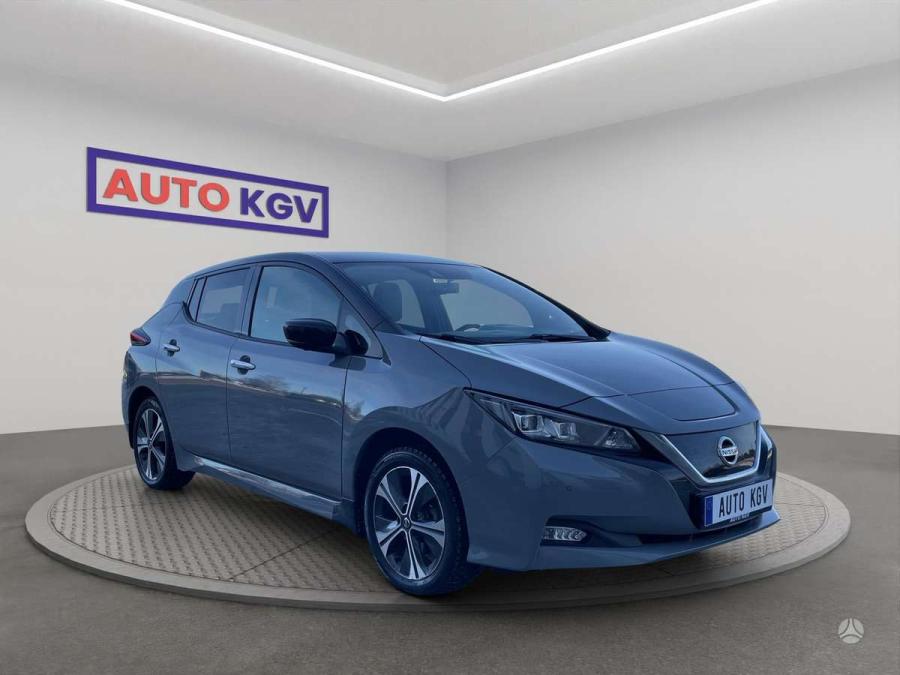 Grey Nissan Leaf 2021 in Vilnius, with an engine capacity of 0.00 L and mileage of 143 thousand km for 17999 €, photo 8 on AUTOMOTO.COM.LV