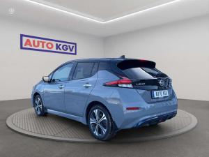 Pelēks Nissan Leaf 2021 Viļņa, ar dzinēja tilpumu 0.00 L un nobraukumu 143 tūkst. km par 16999 €, foto 4 vietnē AUTOMOTO.COM.LV