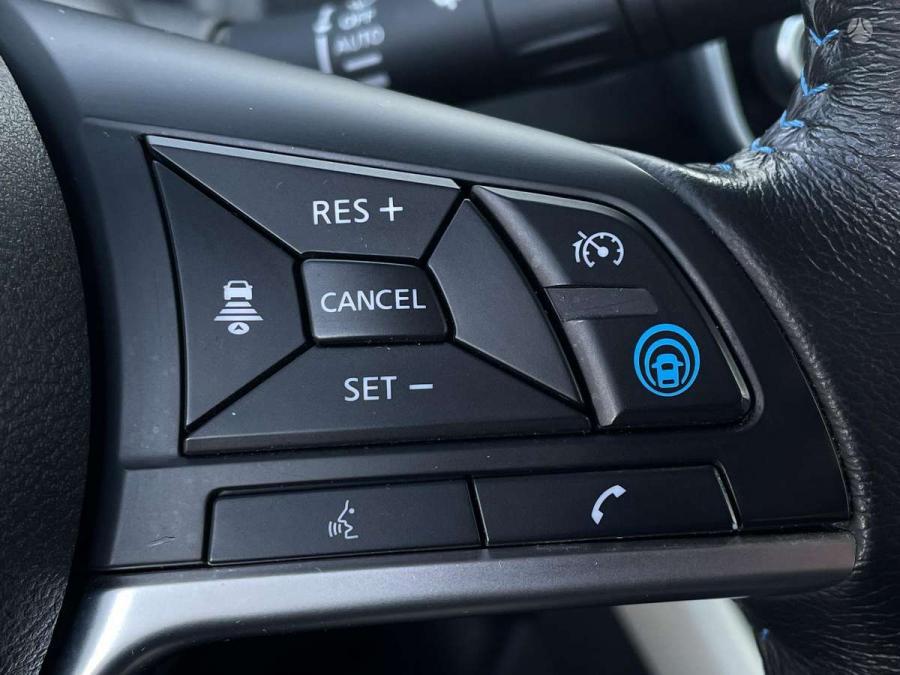 Pelēks Nissan Leaf 2021 Viļņa, ar dzinēja tilpumu 0.00 L un nobraukumu 143 tūkst. km par 16999 €, foto 20 vietnē AUTOMOTO.COM.LV