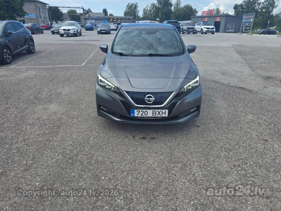 Pelēks Nissan Leaf 2019 Pērnava, ar dzinēja tilpumu 0.00 L un nobraukumu 140 tūkst. km par 12999 €, foto 1 vietnē AUTOMOTO.COM.LV