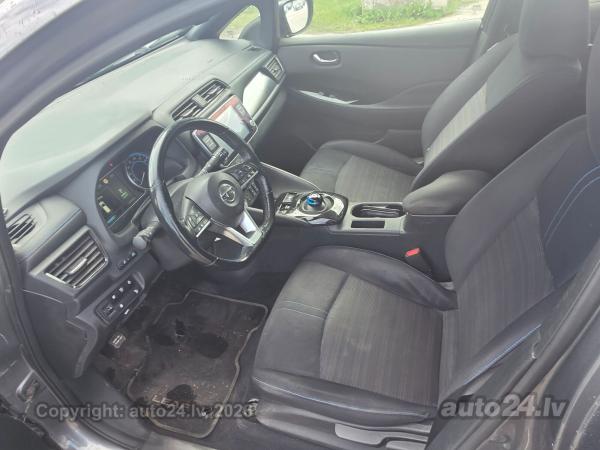 Pelēks Nissan Leaf 2019 Pērnava, ar dzinēja tilpumu 0.00 L un nobraukumu 140 tūkst. km par 12999 €, foto 7 vietnē AUTOMOTO.COM.LV