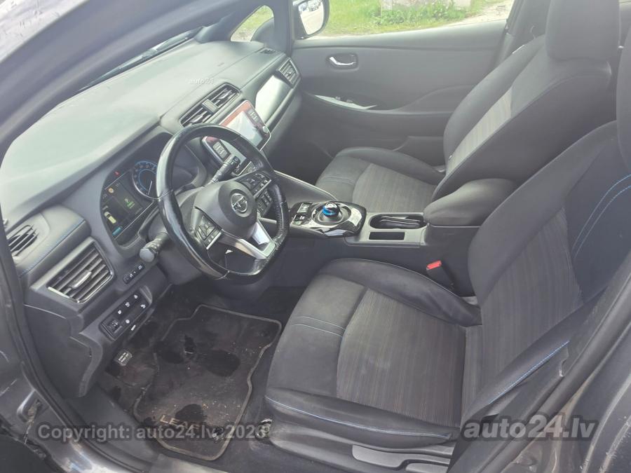 Pelēks Nissan Leaf 2019 Pērnava, ar dzinēja tilpumu 0.00 L un nobraukumu 140 tūkst. km par 12999 €, foto 7 vietnē AUTOMOTO.COM.LV