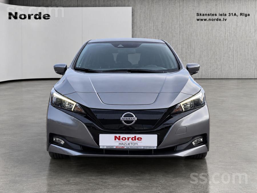 Pelēks Nissan Leaf 2022 Rīga, ar dzinēja tilpumu 0.00 L un nobraukumu 67 tūkst. km par 14500 €, foto 3 vietnē AUTOMOTO.COM.LV