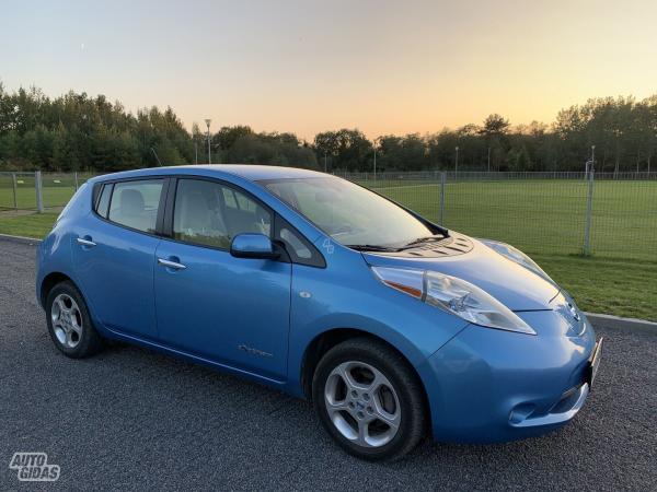 Nissan Leaf 2011 Viļņa, ar dzinēja tilpumu 0.00 L un nobraukumu 108 tūkst. km par 1900 €, foto 3 vietnē AUTOMOTO.COM.LV