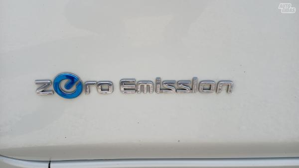 Nissan Leaf 2012 in Radviliskis, with an engine capacity of 0.00 L and mileage of 95 thousand km for 4900 €, photo 4 on AUTOMOTO.COM.LV
