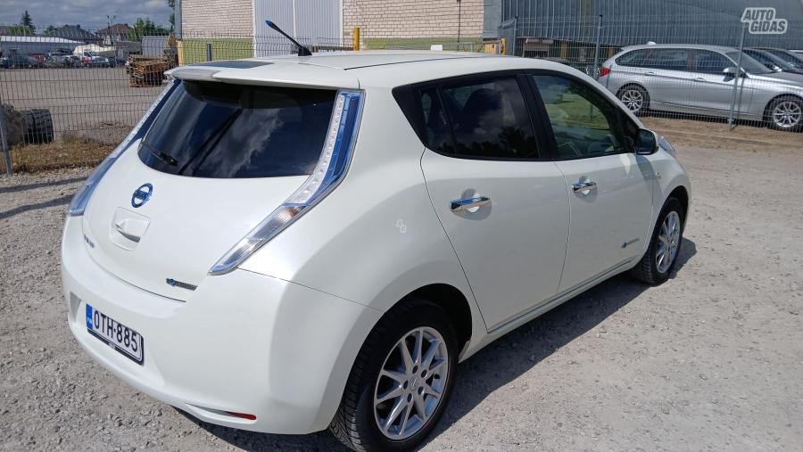 Nissan Leaf 2012 Radviliškis, ar dzinēja tilpumu 0.00 L un nobraukumu 95 tūkst. km par 4900 €, foto 9 vietnē AUTOMOTO.COM.LV