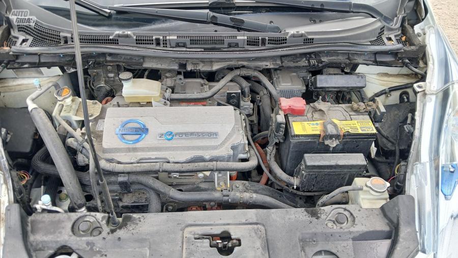 Nissan Leaf 2012 Radviliškis, ar dzinēja tilpumu 0.00 L un nobraukumu 95 tūkst. km par 4900 €, foto 23 vietnē AUTOMOTO.COM.LV