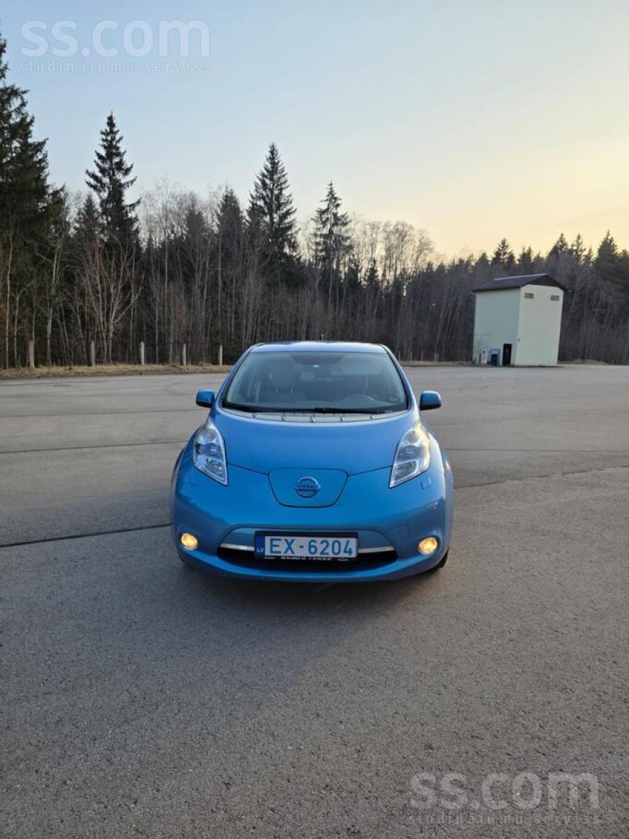 Nissan Leaf 2012 Valmiera, ar dzinēja tilpumu 0.00 L un nobraukumu 162 tūkst. km par 4300 €, foto 1 vietnē AUTOMOTO.COM.LV