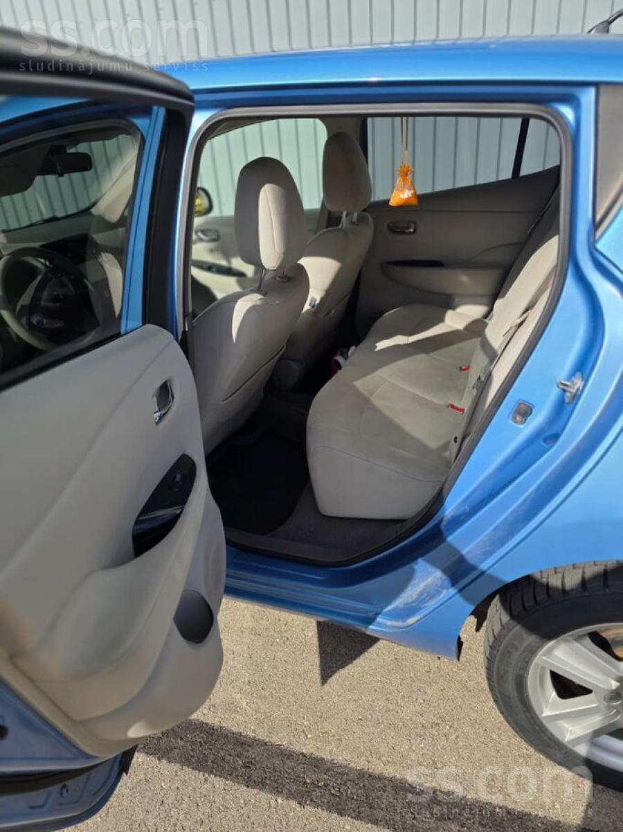 Nissan Leaf 2012 Valmiera, ar dzinēja tilpumu 0.00 L un nobraukumu 162 tūkst. km par 4300 €, foto 9 vietnē AUTOMOTO.COM.LV