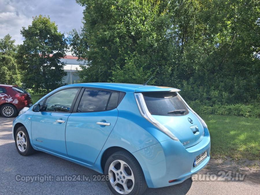 Nissan Leaf 2014 in Tallinn, with an engine capacity of 0.00 L and mileage of 189 thousand km for 3499 €, photo 6 on AUTOMOTO.COM.LV