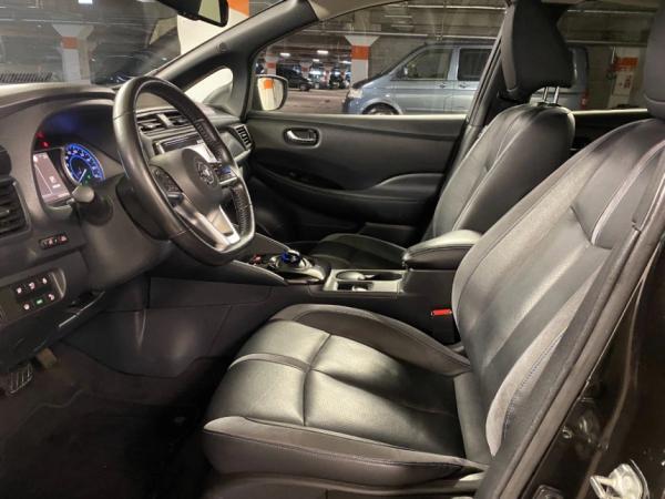 Nissan Leaf 2018 in Riga, with an engine capacity of 0.00 L and mileage of 163 thousand km for 14950 €, photo 8 on AUTOMOTO.COM.LV