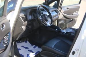 Nissan Leaf 2018 Rīga, ar dzinēja tilpumu 0.00 L un nobraukumu 93 tūkst. km par 10990 €, foto 8 vietnē AUTOMOTO.COM.LV