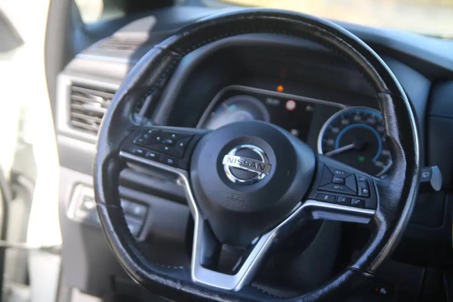 Nissan Leaf 2018 Rīga, ar dzinēja tilpumu 0.00 L un nobraukumu 93 tūkst. km par 10990 €, foto 11 vietnē AUTOMOTO.COM.LV