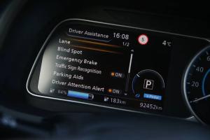 Nissan Leaf 2018 Rīga, ar dzinēja tilpumu 0.00 L un nobraukumu 93 tūkst. km par 10990 €, foto 21 vietnē AUTOMOTO.COM.LV
