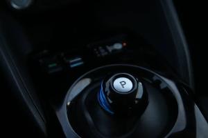 Nissan Leaf 2018 Rīga, ar dzinēja tilpumu 0.00 L un nobraukumu 93 tūkst. km par 10990 €, foto 23 vietnē AUTOMOTO.COM.LV