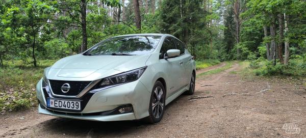 Nissan Leaf 2018 in Kaisiadorys, with an engine capacity of 0.00 L and mileage of 203 thousand km for 7300 €, photo 1 on AUTOMOTO.COM.LV