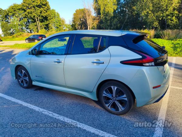 Nissan Leaf 2018 in Tallinn on AUTOMOTO.COM.LV Nissan Leaf 2018 in Tallinn, with an engine capacity of 0.00 L and mileage of 250 thousand km for 9000 €, photo 4 on AUTOMOTO.COM.LV