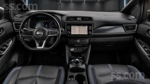 Nissan Leaf 2019 in Riga, with an engine capacity of 0.00 L and mileage of 125 thousand km for 16900 €, photo 4 on AUTOMOTO.COM.LV