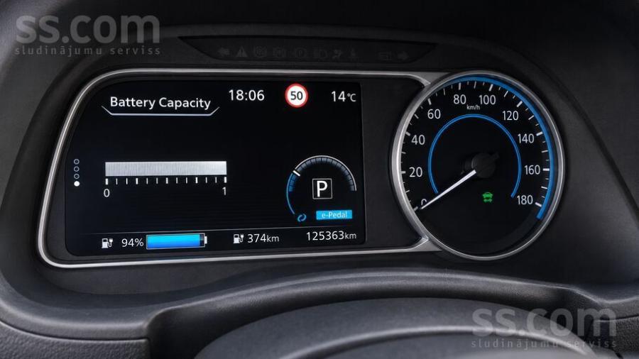 Nissan Leaf 2019 in Riga, with an engine capacity of 0.00 L and mileage of 125 thousand km for 16900 €, photo 6 on AUTOMOTO.COM.LV