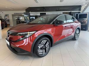 Sarkans Nissan Leaf 2026 Šauļi, ar dzinēja tilpumu 0.00 L un nobraukumu 0 tūkst. km par 40890 €, foto  vietnē AUTOMOTO.COM.LV