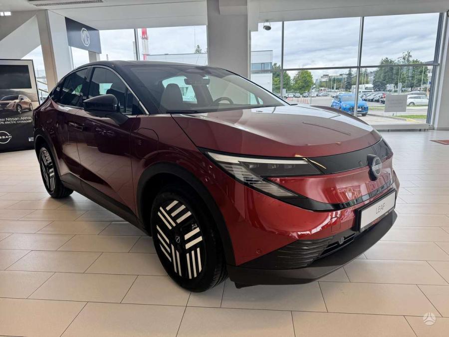 Sarkans Nissan Leaf 2026 Šauļi, ar dzinēja tilpumu 0.00 L un nobraukumu 0 tūkst. km par 40890 €, foto 5 vietnē AUTOMOTO.COM.LV
