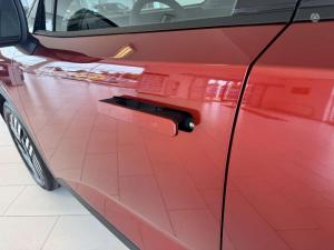 Sarkans Nissan Leaf 2026 Šauļi, ar dzinēja tilpumu 0.00 L un nobraukumu 0 tūkst. km par 40890 €, foto 7 vietnē AUTOMOTO.COM.LV