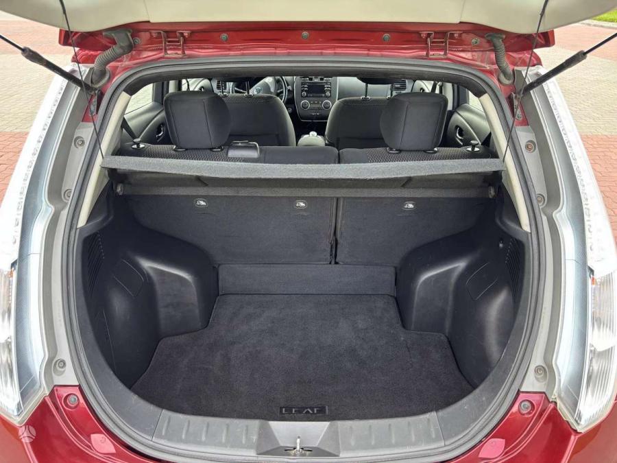 Sarkans Nissan Leaf 2013 Klaipėda, ar dzinēja tilpumu 0.00 L un nobraukumu 162 tūkst. km par 3400 €, foto 10 vietnē AUTOMOTO.COM.LV
