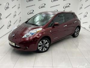Red Nissan Leaf 2016 in Vilnius, with an engine capacity of 0.00 L and mileage of 96 thousand km for 6300 €, photo  on AUTOMOTO.COM.LV