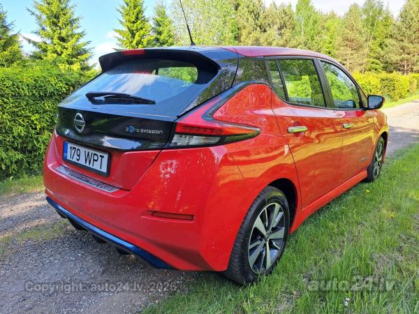 Sarkans Nissan Leaf 2018 Pelva, ar dzinēja tilpumu 0.00 L un nobraukumu 237 tūkst. km par 10900 €, foto 5 vietnē AUTOMOTO.COM.LV