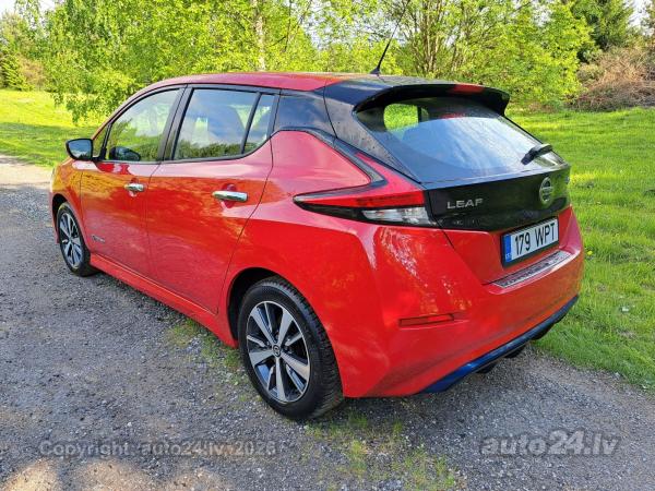 Sarkans Nissan Leaf 2018 Pelva, ar dzinēja tilpumu 0.00 L un nobraukumu 237 tūkst. km par 10900 €, foto 6 vietnē AUTOMOTO.COM.LV
