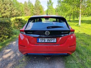 Red Nissan Leaf 2018 in Polva, with an engine capacity of 0.00 L and mileage of 237 thousand km for 10900 €, photo 7 on AUTOMOTO.COM.LV