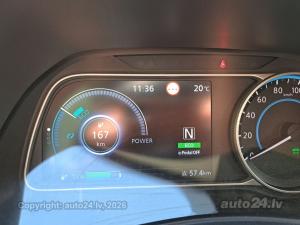 Red Nissan Leaf 2018 in Polva, with an engine capacity of 0.00 L and mileage of 237 thousand km for 10900 €, photo 11 on AUTOMOTO.COM.LV