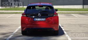 Red Nissan Leaf 2019 in Riga, with an engine capacity of 0.00 L and mileage of 89 thousand km for 13950 €, photo 7 on AUTOMOTO.COM.LV