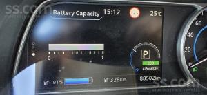 Red Nissan Leaf 2019 in Riga, with an engine capacity of 0.00 L and mileage of 89 thousand km for 13950 €, photo 14 on AUTOMOTO.COM.LV