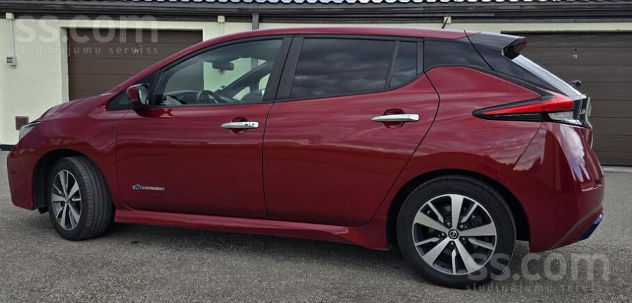 Sarkans Nissan Leaf 2019 Rīga, ar dzinēja tilpumu 0.00 L un nobraukumu 144 tūkst. km par 12200 €, foto 3 vietnē AUTOMOTO.COM.LV