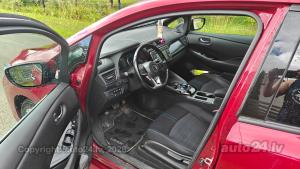 Red Nissan Leaf 2019 in Tallinn, with an engine capacity of 0.00 L and mileage of 88 thousand km for 12900 €, photo 7 on AUTOMOTO.COM.LV