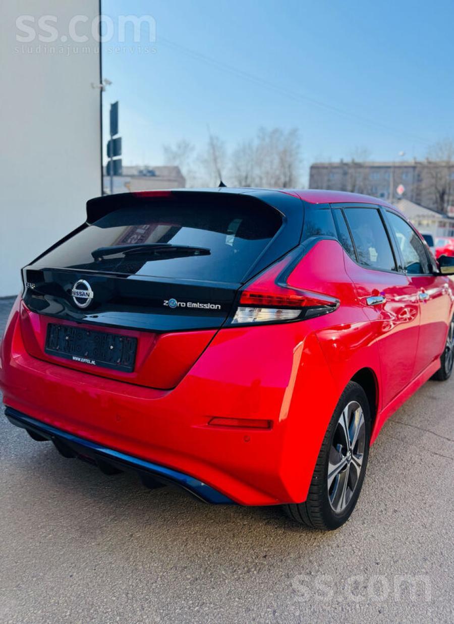 Red Nissan Leaf 2020 in Riga, with an engine capacity of 0.00 L and mileage of 0 thousand km for 15900 €, photo 1 on AUTOMOTO.COM.LV