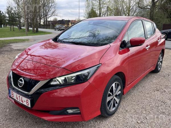 Red Nissan Leaf 2021 in Riga, with an engine capacity of 0.00 L and mileage of 43 thousand km for 15490 €, photo 1 on AUTOMOTO.COM.LV