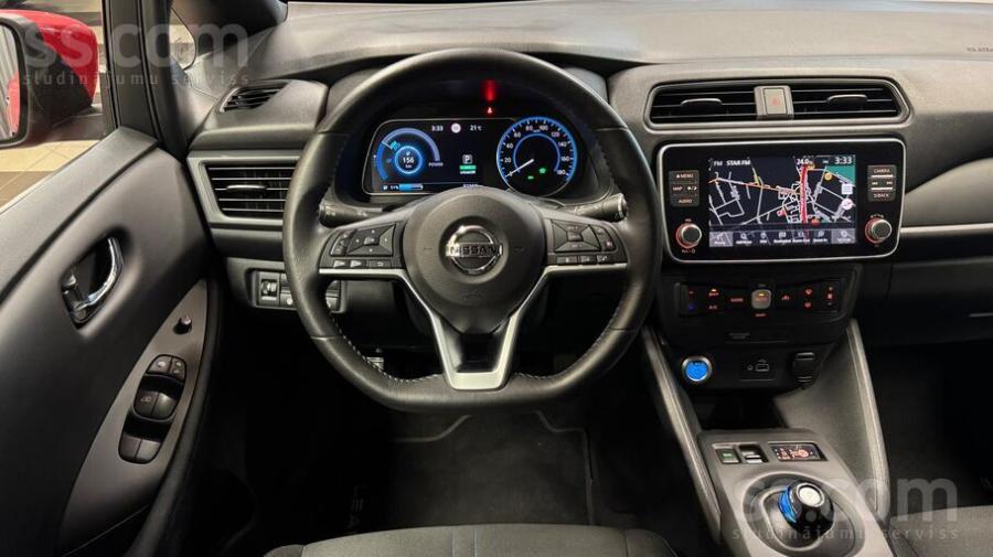 Sarkans Nissan Leaf 2021 Rīga, ar dzinēja tilpumu 0.00 L un nobraukumu 82 tūkst. km par 14990 €, foto 12 vietnē AUTOMOTO.COM.LV