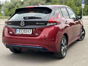 Sarkans Nissan Leaf 2021 Ukmergė, ar dzinēja tilpumu 0.00 L un nobraukumu 64 tūkst. km par 9400 €, foto 7 vietnē AUTOMOTO.COM.LV