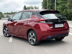 Sarkans Nissan Leaf 2021 Ukmergė, ar dzinēja tilpumu 0.00 L un nobraukumu 64 tūkst. km par 9400 €, foto 8 vietnē AUTOMOTO.COM.LV