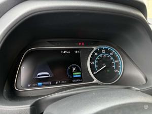 Sarkans Nissan Leaf 2021 Ukmergė, ar dzinēja tilpumu 0.00 L un nobraukumu 64 tūkst. km par 9400 €, foto 18 vietnē AUTOMOTO.COM.LV