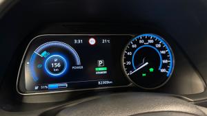 Sarkans Nissan Leaf 2021 Rīga, ar dzinēja tilpumu 0.00 L un nobraukumu 82 tūkst. km par 14990 €, foto 12 vietnē AUTOMOTO.COM.LV