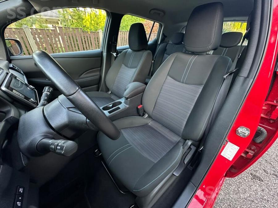 Red Nissan Leaf 2021 in Riga, with an engine capacity of 0.00 L and mileage of 53 thousand km for 14650 €, photo 12 on AUTOMOTO.COM.LV