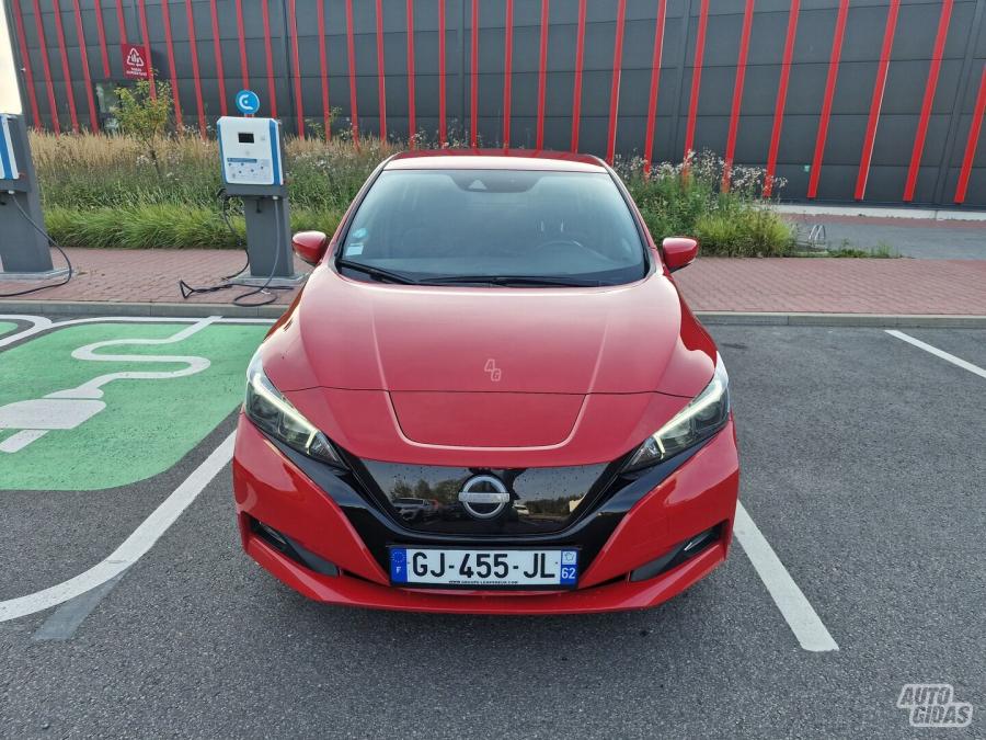 Red Nissan Leaf 2022 in Vilnius, with an engine capacity of 0.00 L and mileage of 49 thousand km for 15600 €, photo 7 on AUTOMOTO.COM.LV