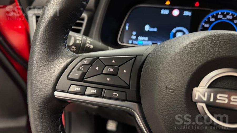 Sarkans Nissan Leaf 2022 Rīga, ar dzinēja tilpumu 0.00 L un nobraukumu 36 tūkst. km par 16490 €, foto 14 vietnē AUTOMOTO.COM.LV