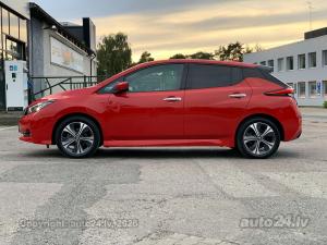 Red Nissan Leaf 2022 in Tallinn, with an engine capacity of 0.00 L and mileage of 53 thousand km for 15900 €, photo 7 on AUTOMOTO.COM.LV