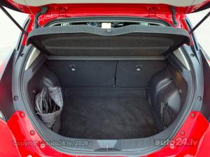 Red Nissan Leaf 2022 in Tallinn, with an engine capacity of 0.00 L and mileage of 53 thousand km for 15900 €, photo 10 on AUTOMOTO.COM.LV