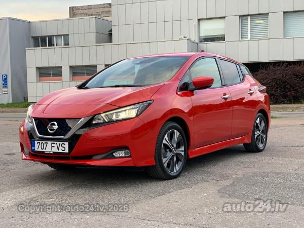Nissan Leaf 2022 Tallina vietnē Sarkans Nissan Leaf 2022 Tallina, ar dzinēja tilpumu 0.00 L un nobraukumu 53 tūkst. km par 15900 €, foto 1 vietnē AUTOMOTO.COM.LV